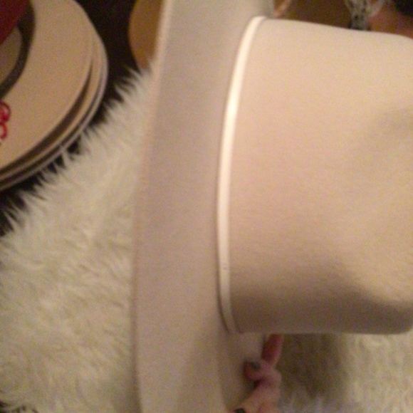 Wyeth by Todd Magill | Accessories | New Rare Wyeth Crystal Rancher ...